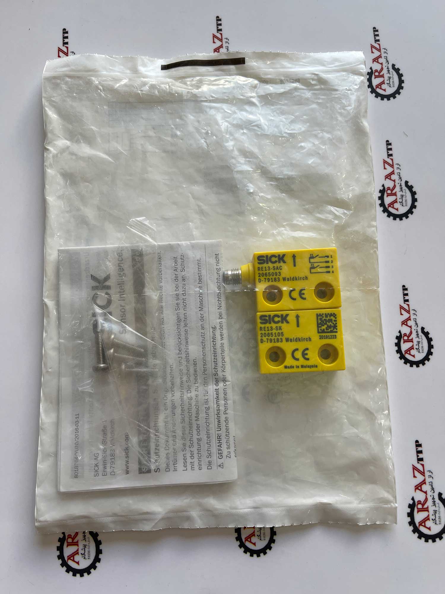 سنسور RE13-SK - آراز تامین